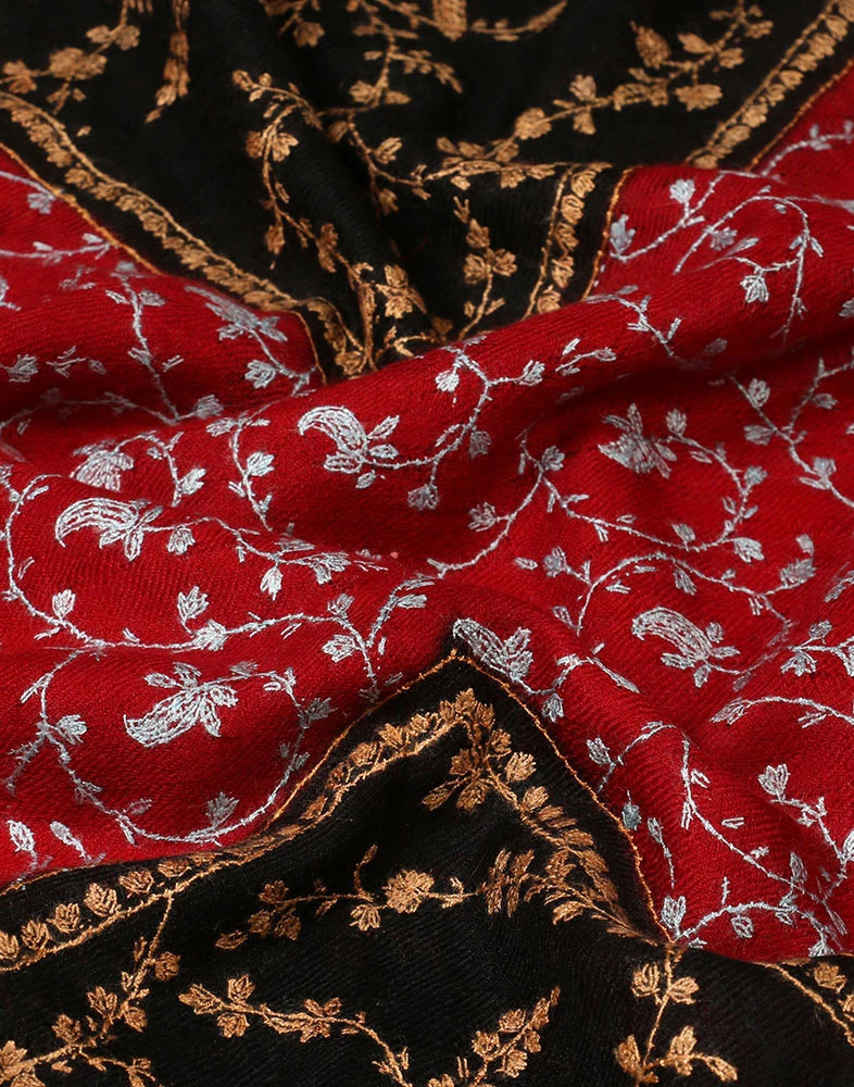 Pashmina for the poised - Fascinating Pakistan